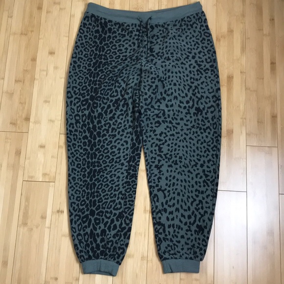 Chaser | Pants & Jumpsuits | Chaser Olive Green Animal Print Jogger ...